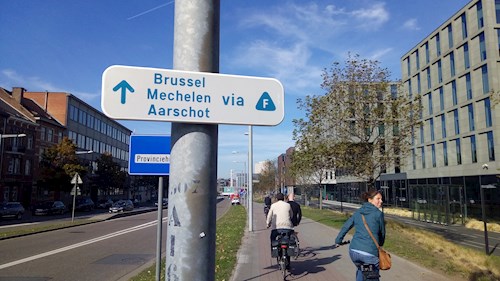 European cycle highways experts discover the realizations of the ...